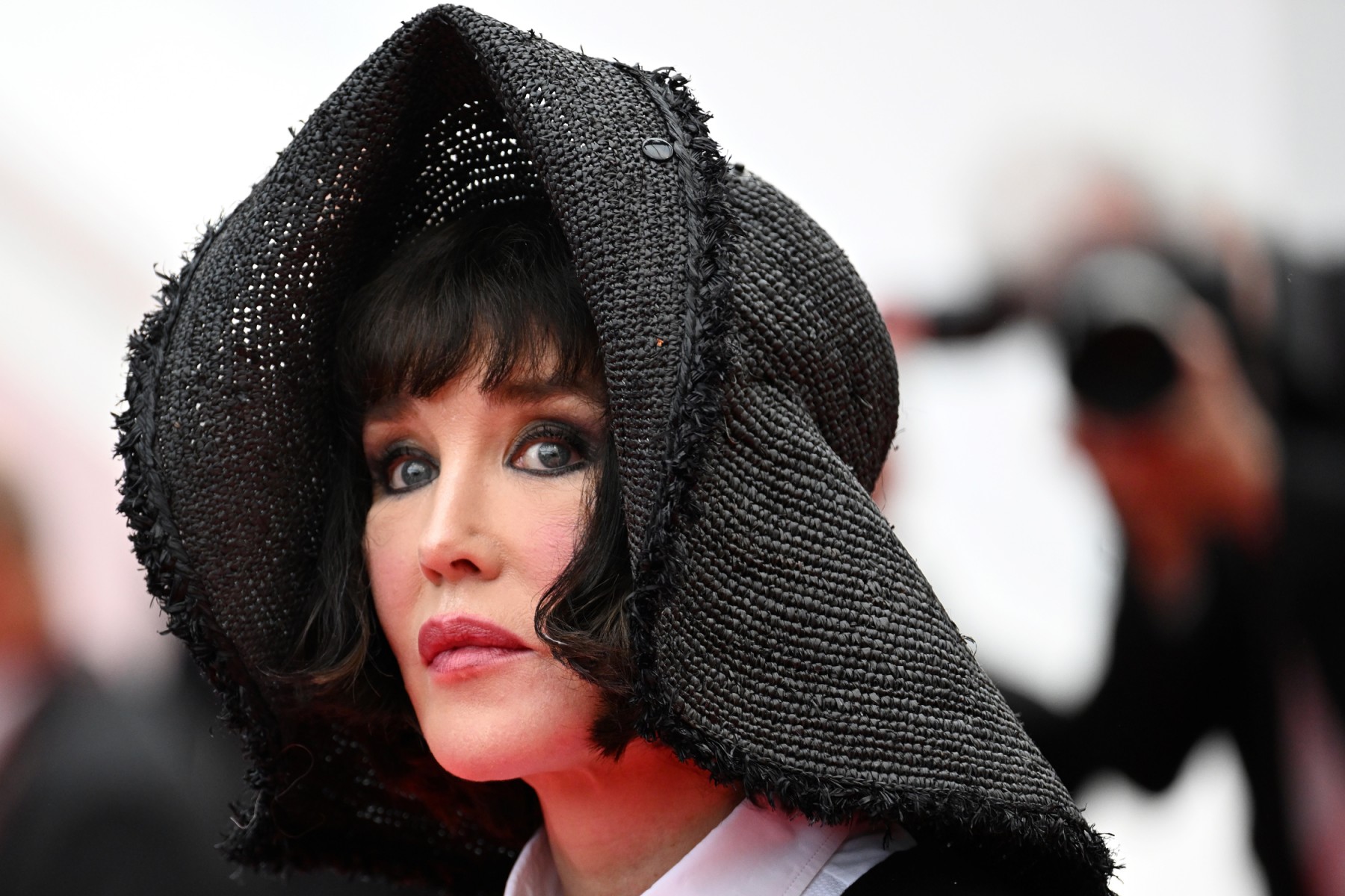 Isabelle Adjani face à la justice en octobre à Paris : les accusations ...